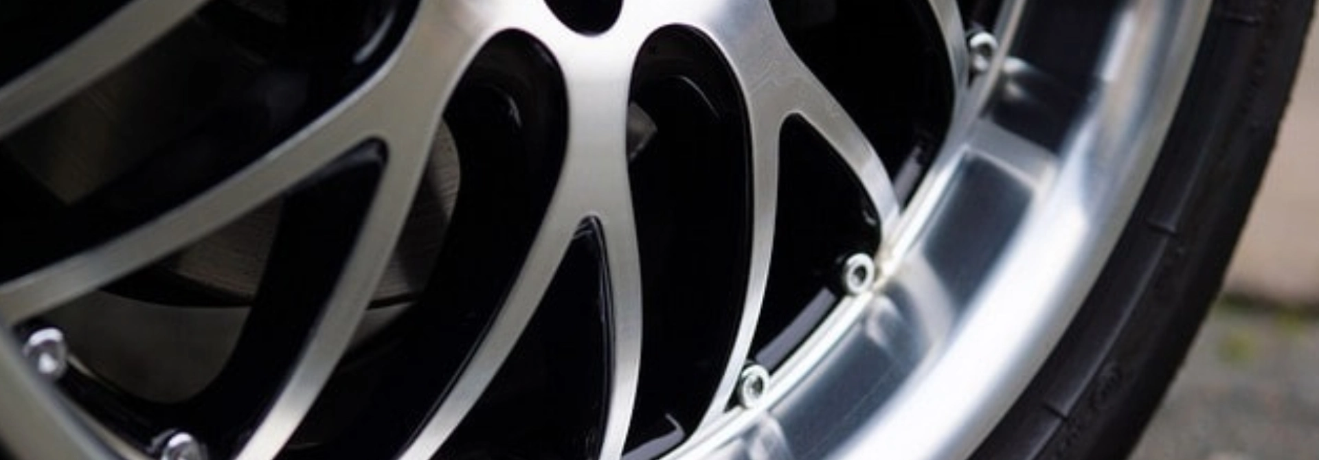 How To Clean Aluminum Wheels | ShinePro OKC